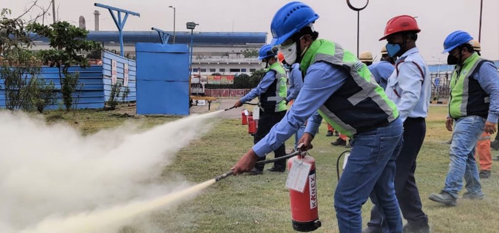 Vedanta pays homage to brave firefighters with National Fire Service ...